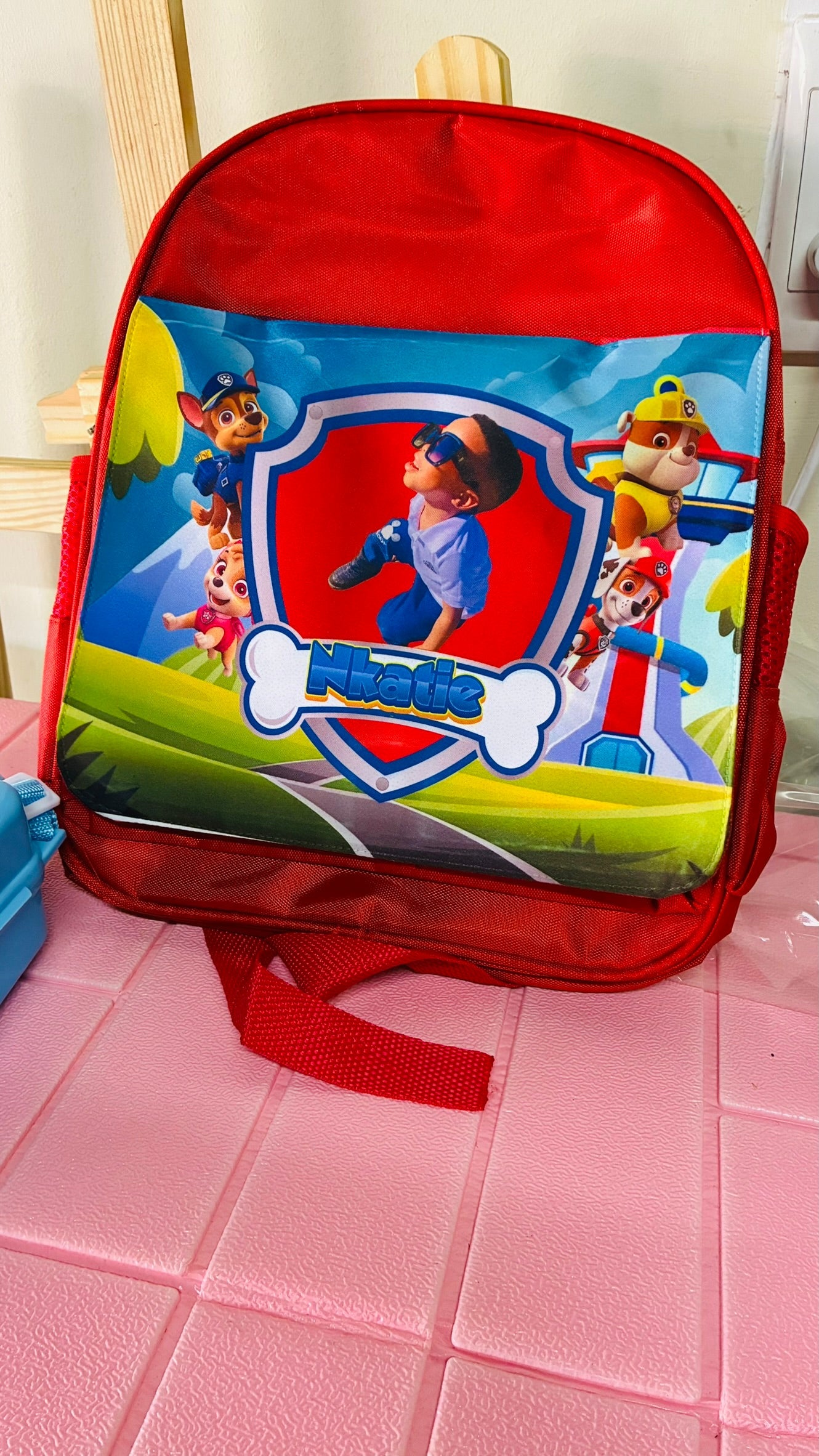 Kids Personalized Backpacks, Lunchboxes & Gifts – The Crafty Mommy